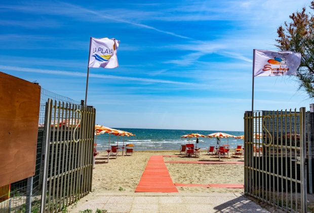 Mondragone: Un Viaggio nella Storia e nella Cultura – Artein Notizie