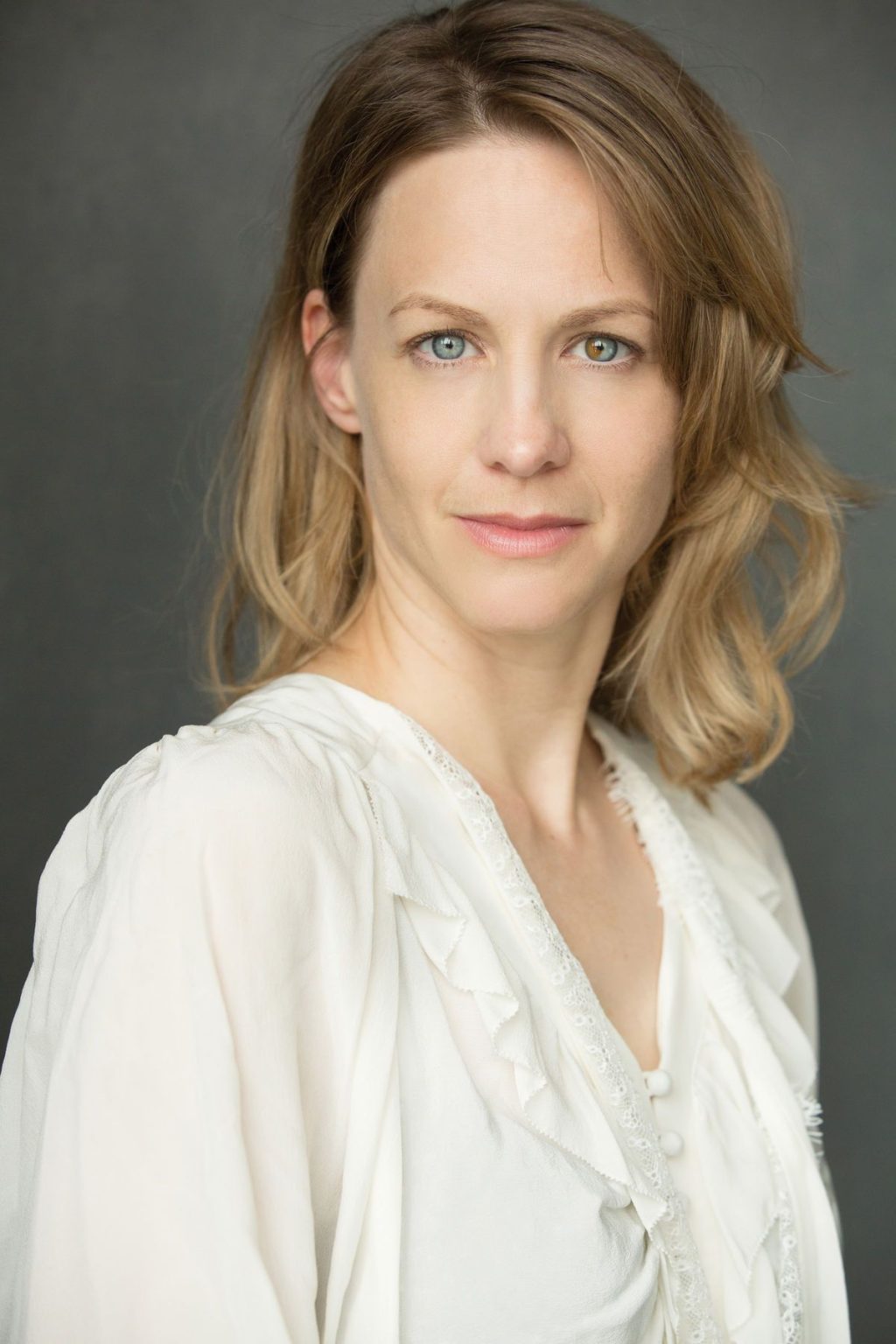 Alexandra Grant: L'Artista e la Collaborazione con Keanu Reeves